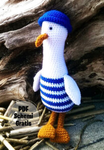 Gabbiano con Becco Lungo e Cappello Amigurumi Schema Gratis
